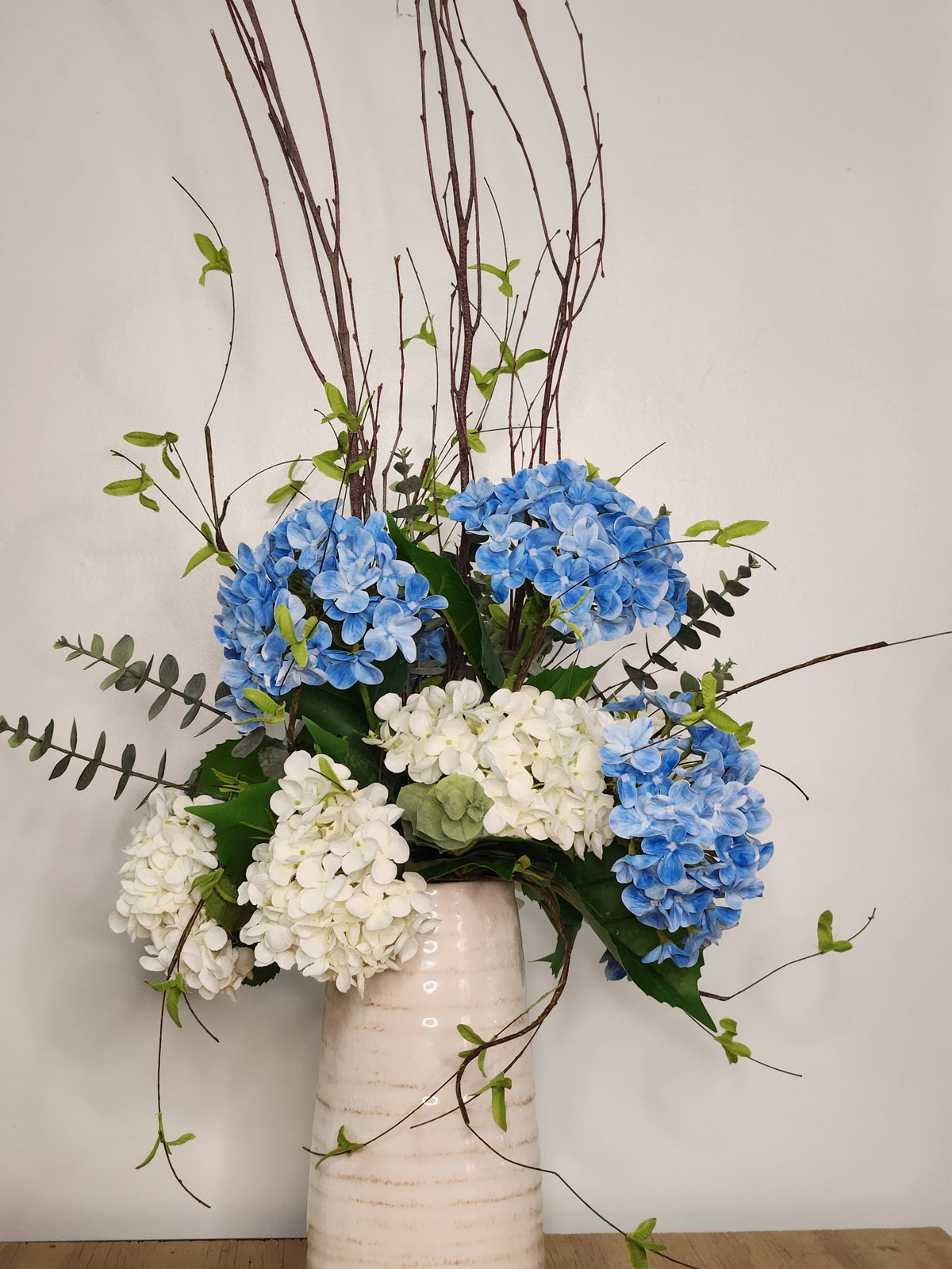 Spring/Summer Floral Arrangements– Design Decor Knoxville