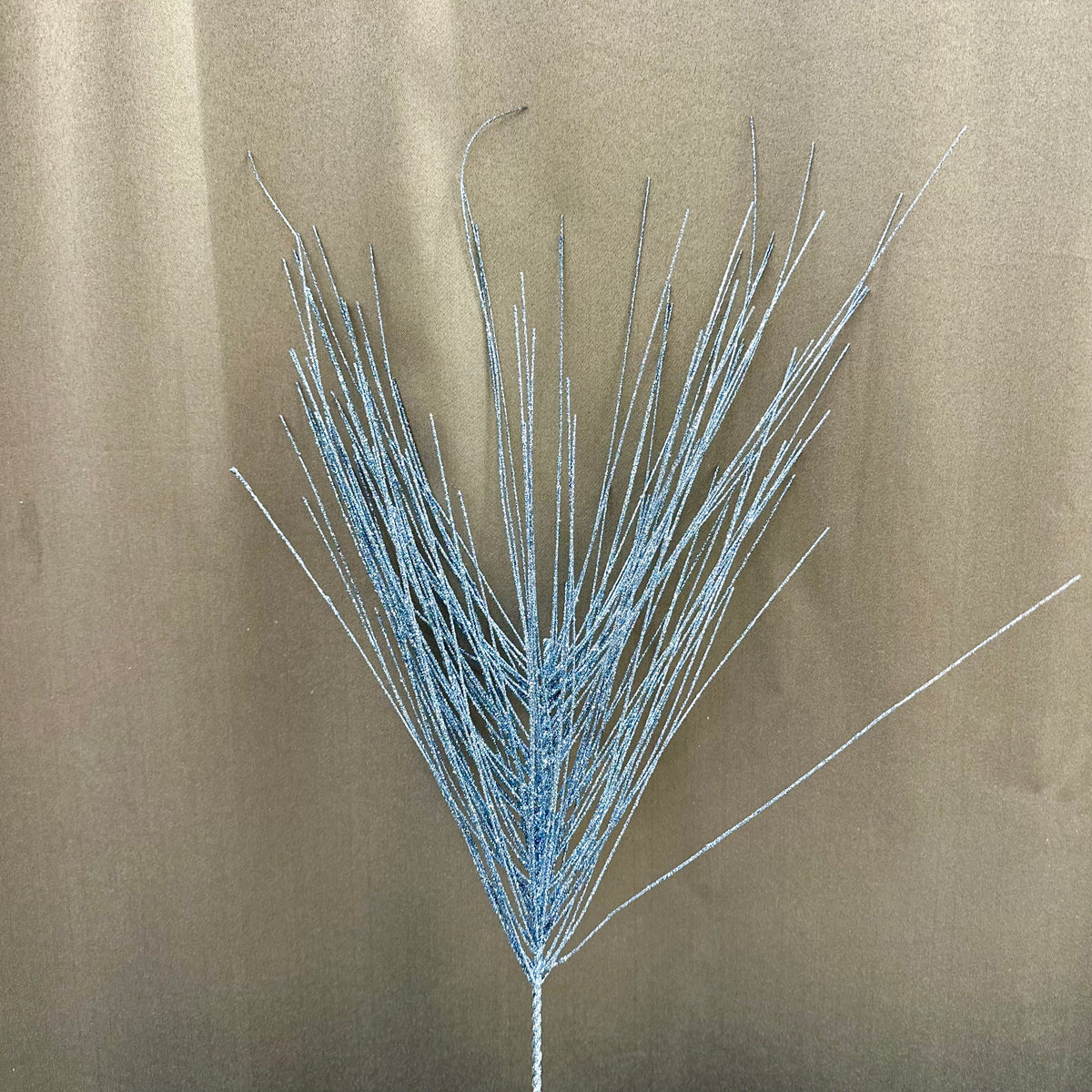 18" Blue Glitter Longleaf Pine Spray– Design Decor Knoxville
