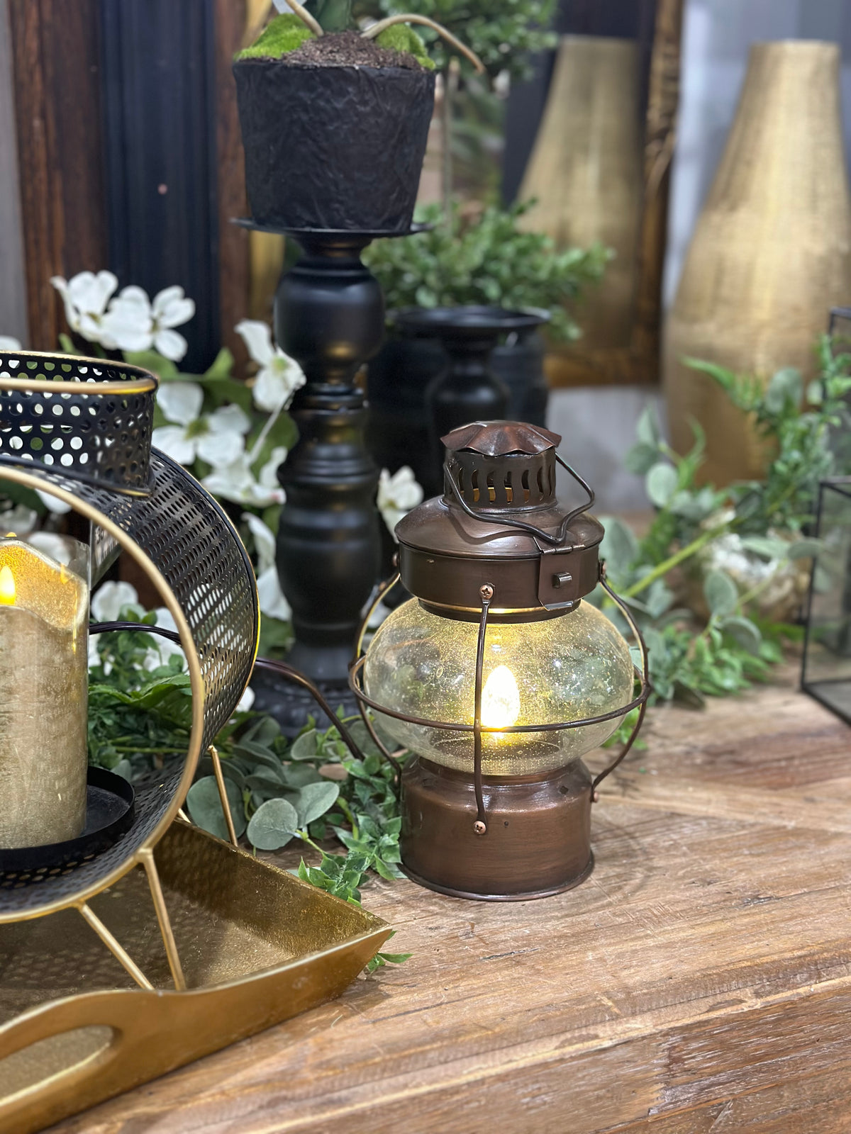 10" Lantern– Design Decor Knoxville