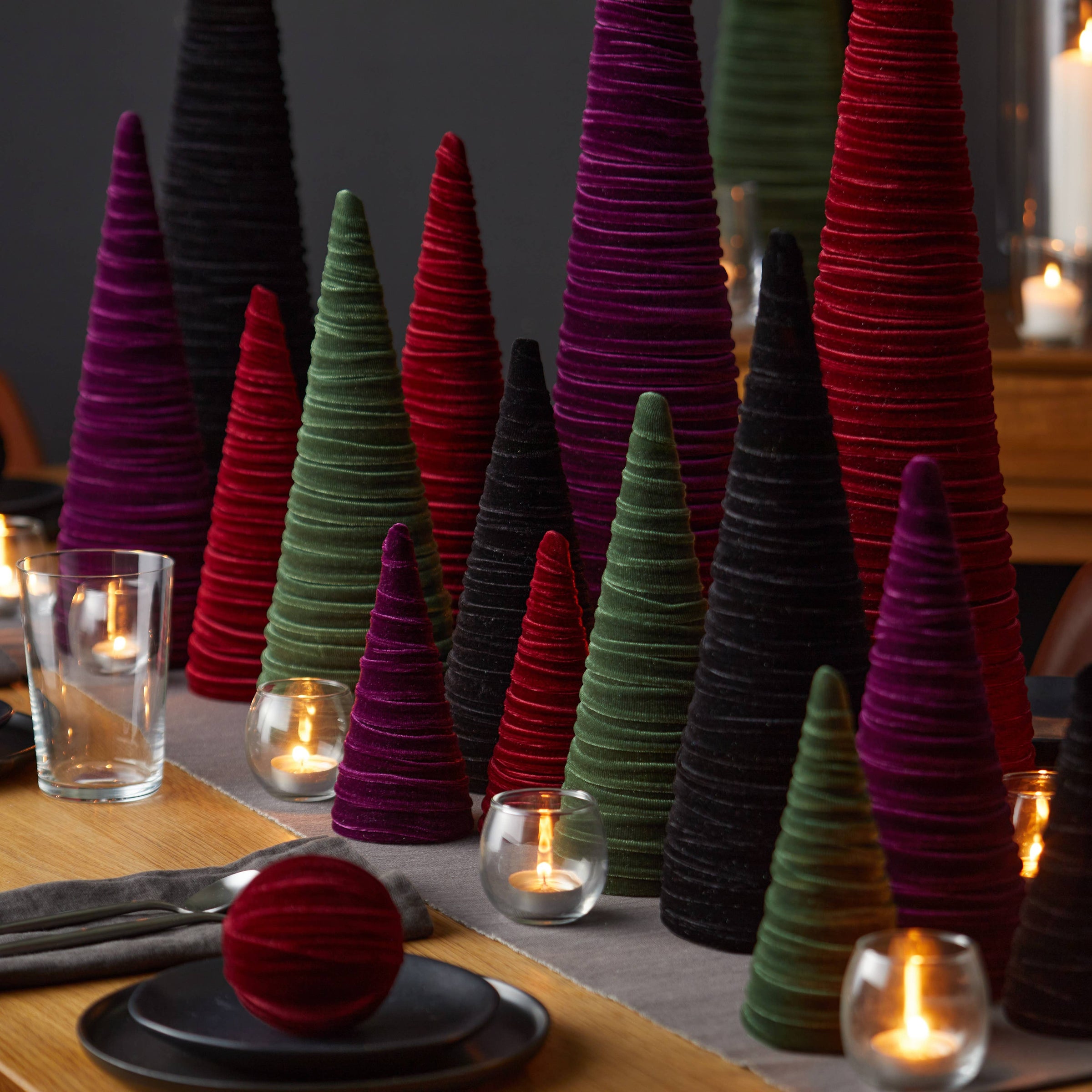 Christmas Accents– Design Decor Knoxville